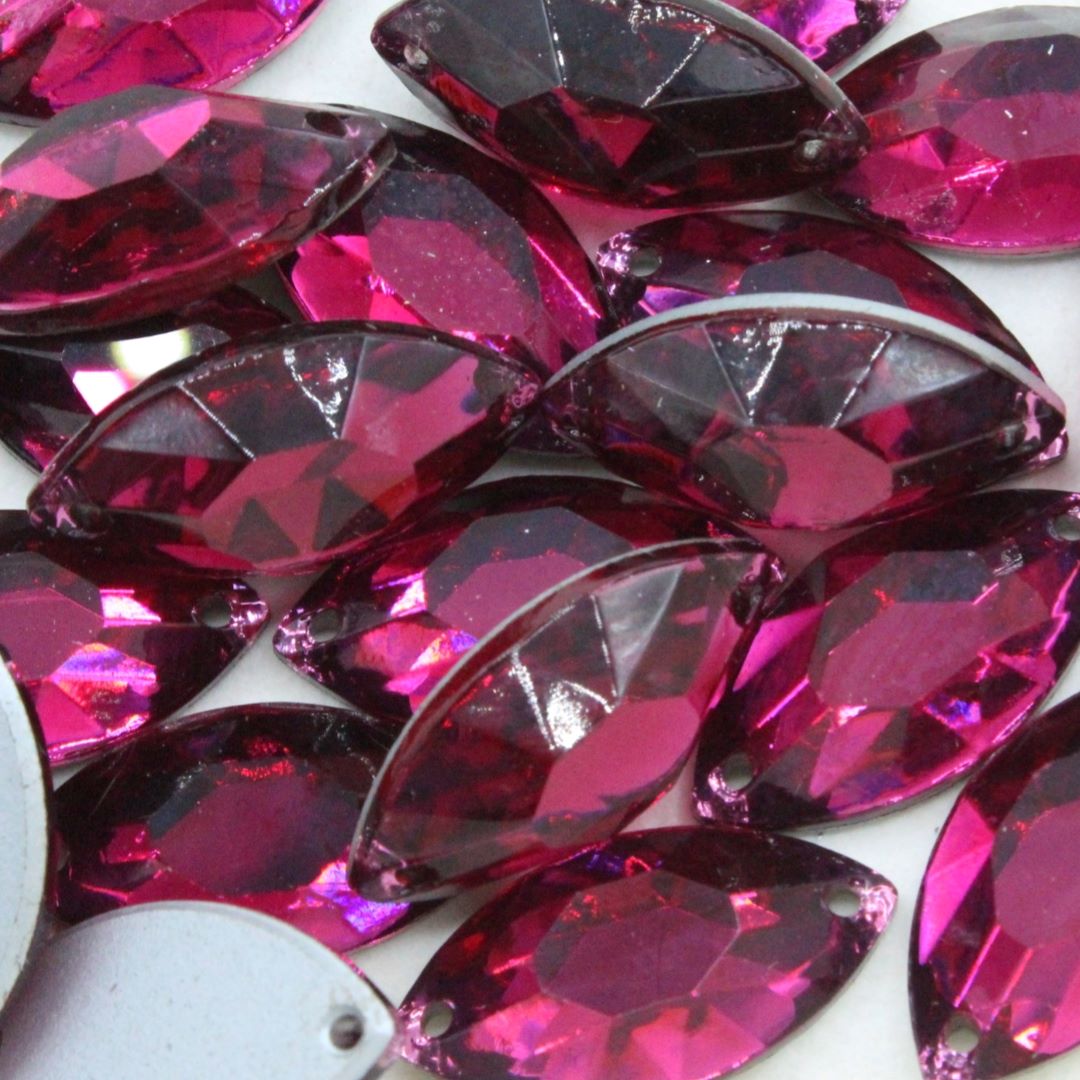 Swarovski 3222/2 – Navette – Sew On – 18mm – Ruby F – Vintage – Bead ...